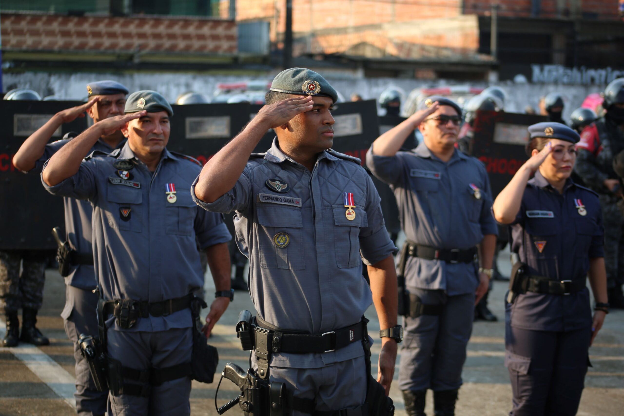 Polícia Militar do Amazonas celebra o Dia do Soldado com Solenidade ...